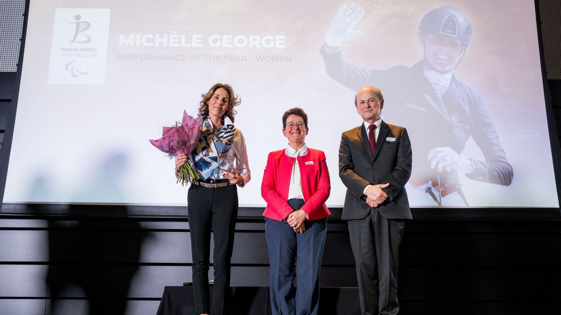 Paralympic Sport Awards : la cavalière Michèle George et le handbiker Jonas Van de Steene mis à ...