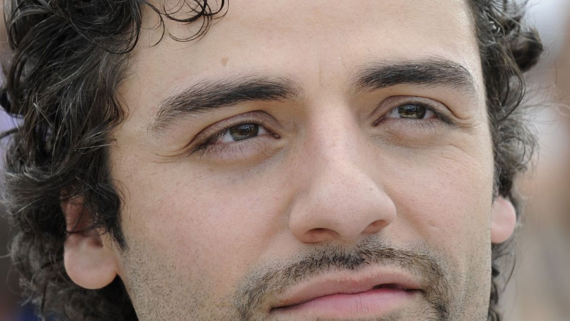 Oscar Isaac jouera Pablo Escobar au cinéma - RTBF Actus