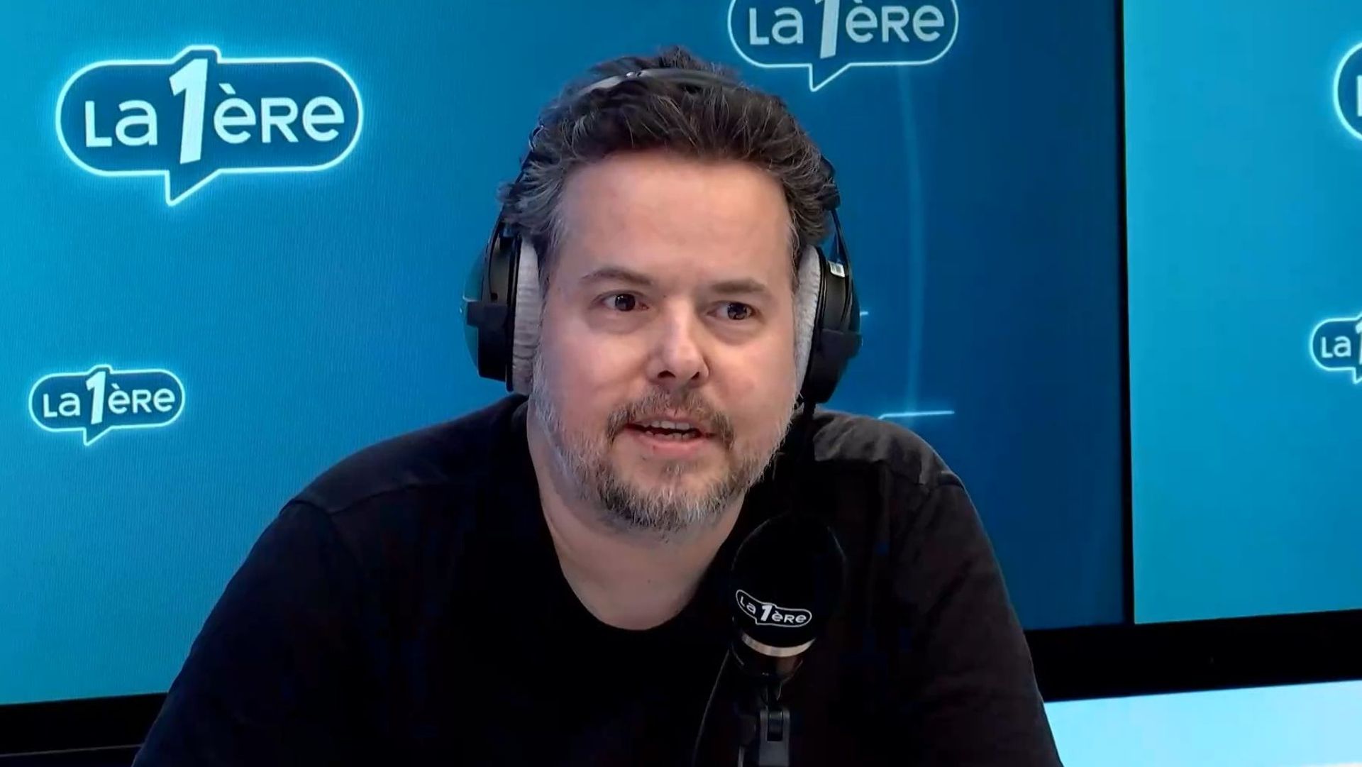 'Je peux enfin en parler en toute transparence, voire en plaisanter ...