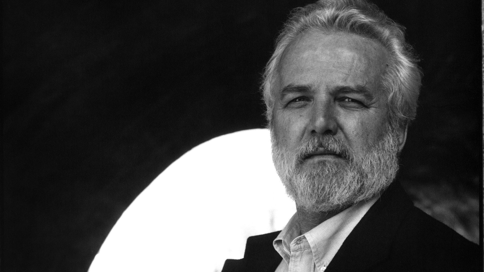 Le royaume enchanté, le grand roman posthume de Russell Banks - RTBF Actus