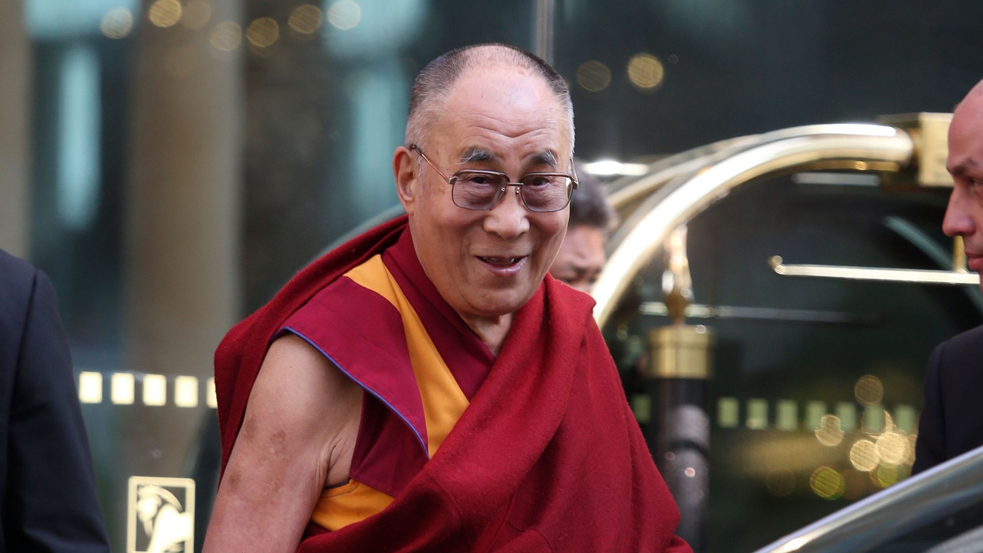 Le dalaï-lama, soigné aux États-Unis, se dit en bonne santé - RTBF Actus