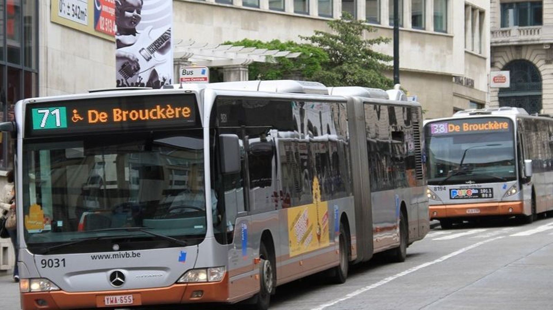 La STIB sensibilise les usagers de la route au respect des sites ...