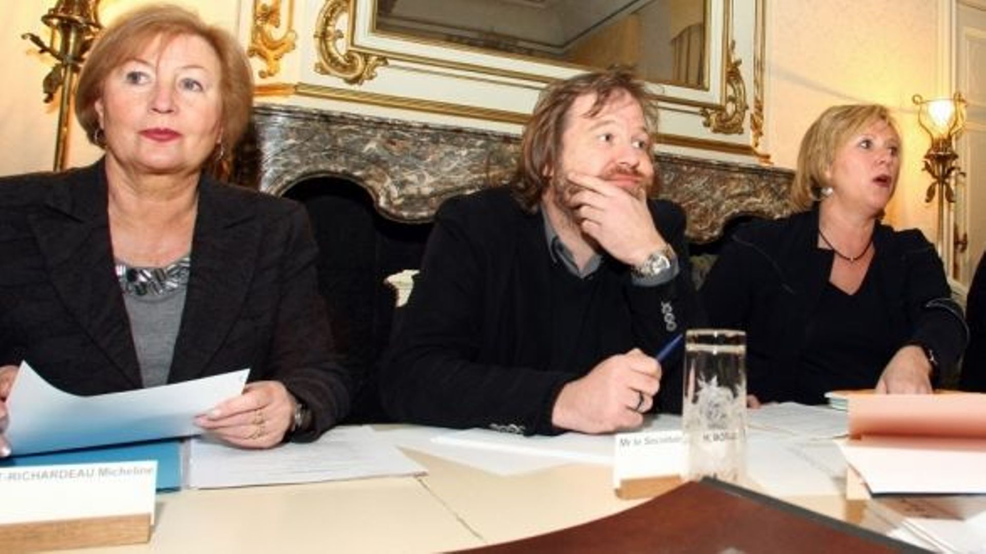 Anne-Marie Lizin, encore et toujours bourgmestre - rtbf.be