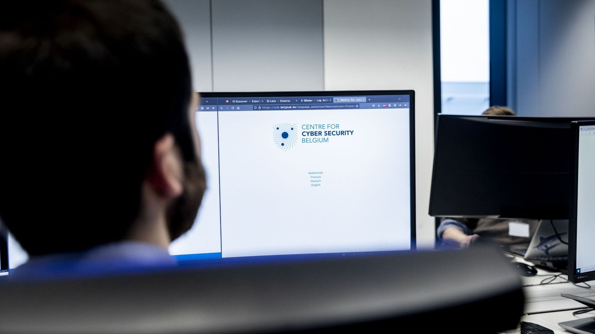 Quand les escrocs ouvrent votre boîte mail et trafiquent vos factures ...