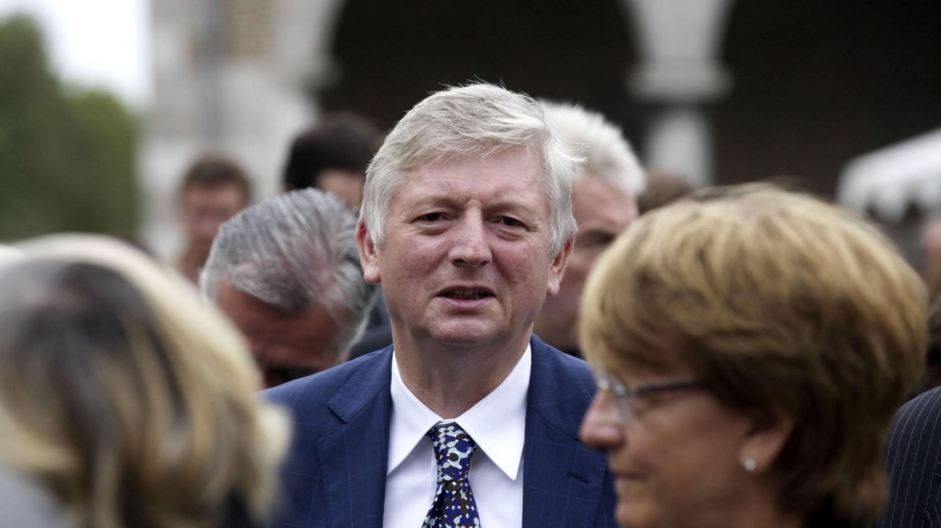 Pourquoi le 'Dieu' Steve Stevaert fascine encore la Flandre, 10 ans ...