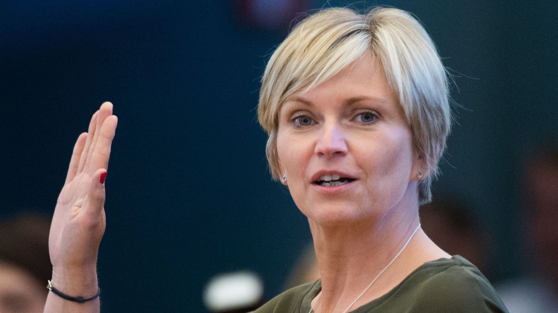 Alain Schlösser remplace Florence Reuter à Waterloo - RTBF Actus