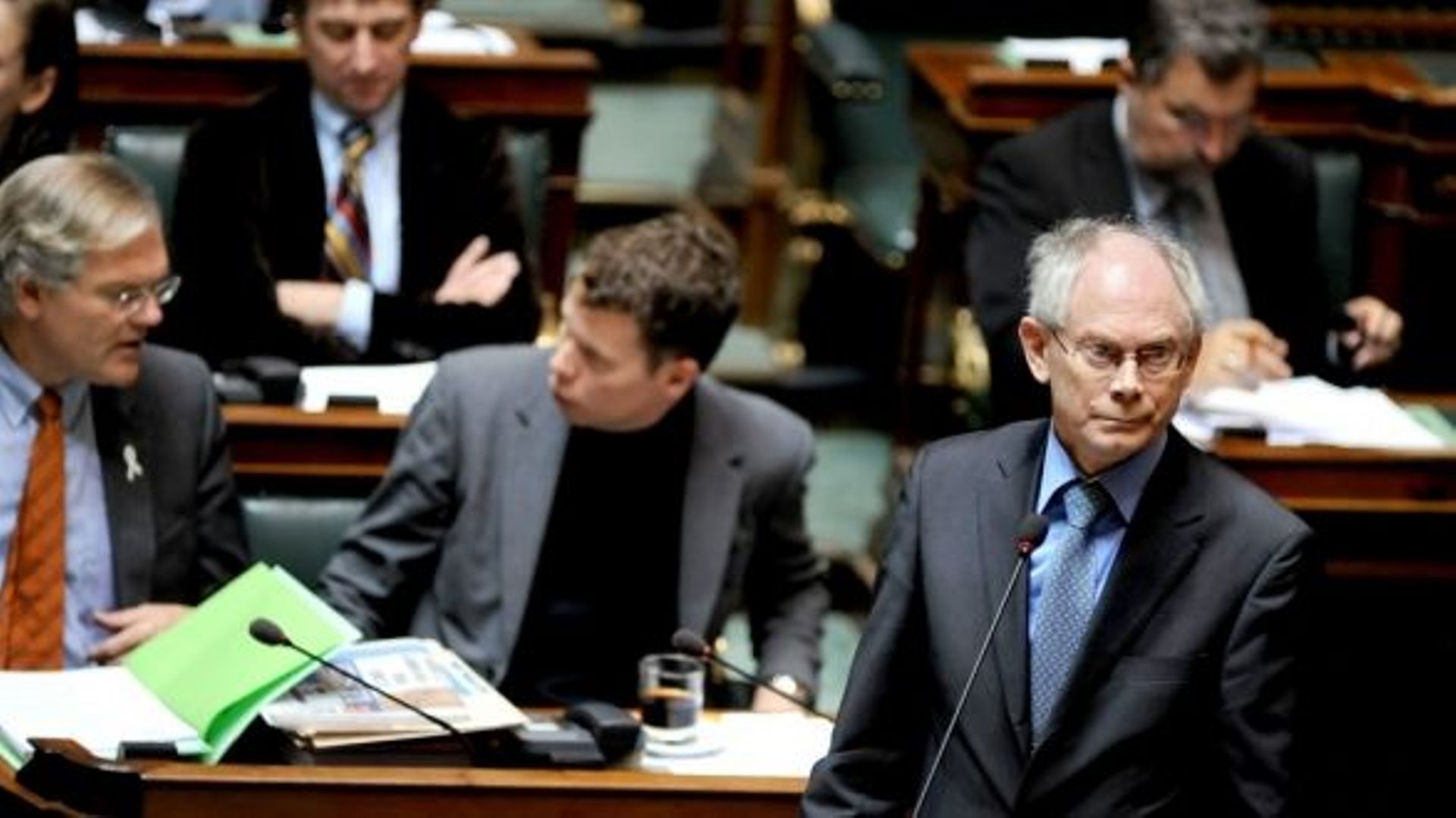 Premières réactions à la nomination d'H. Van Rompuy - rtbf.be