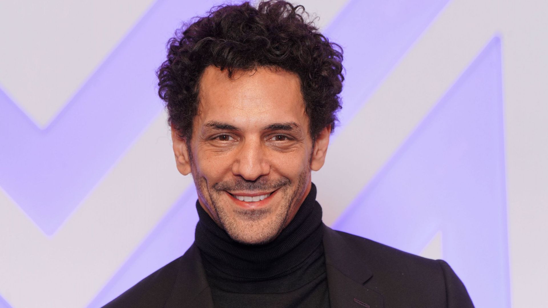 Joyeux anniversaire, Tomer Sisley ! L’acteur fête ses 50 ans aujourd ...