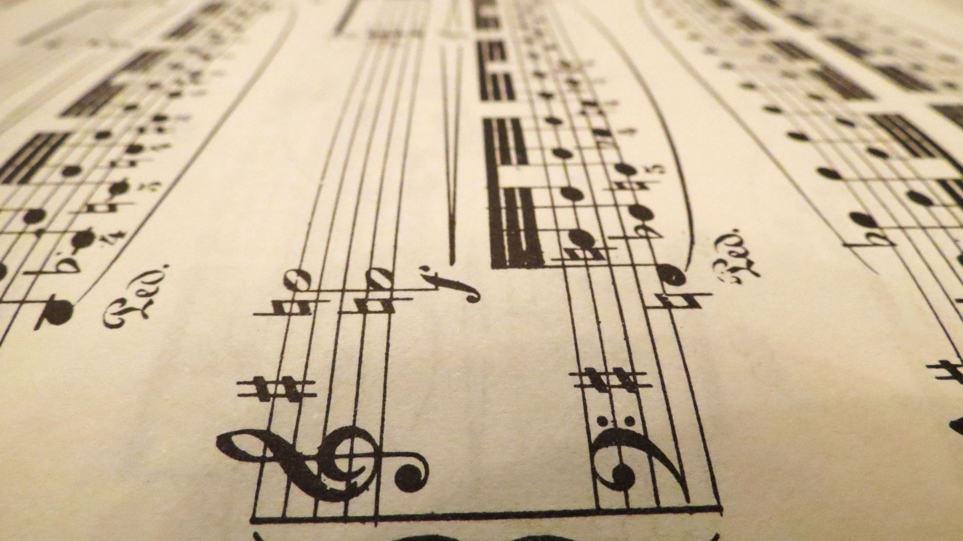 Les codes secrets de la musique classique : Jean-Louis Bachelet révèle ...