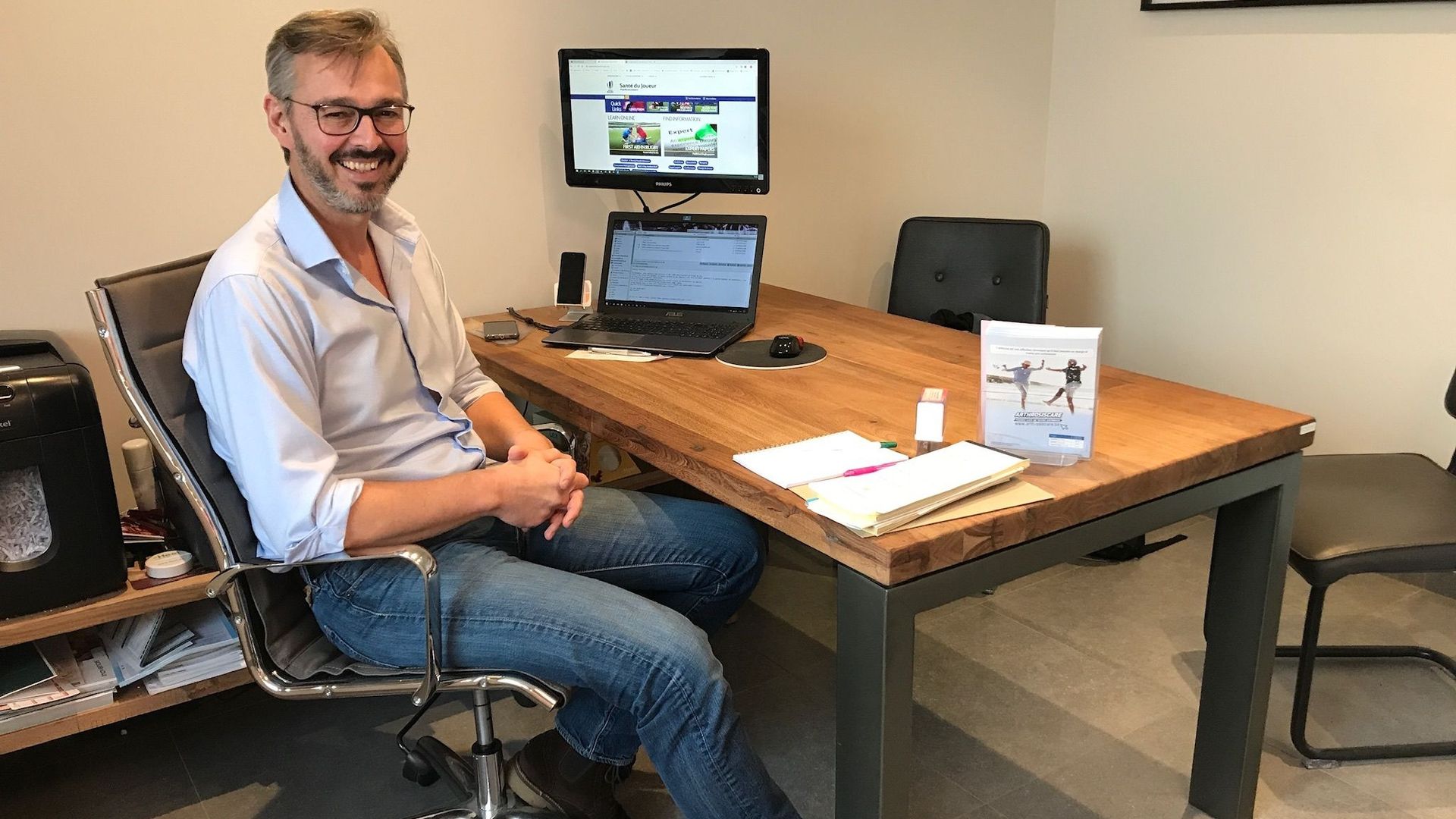 C'est quoi ces oreilles 'en chou-fleur' des rugbymen? Et ça se soigne ...