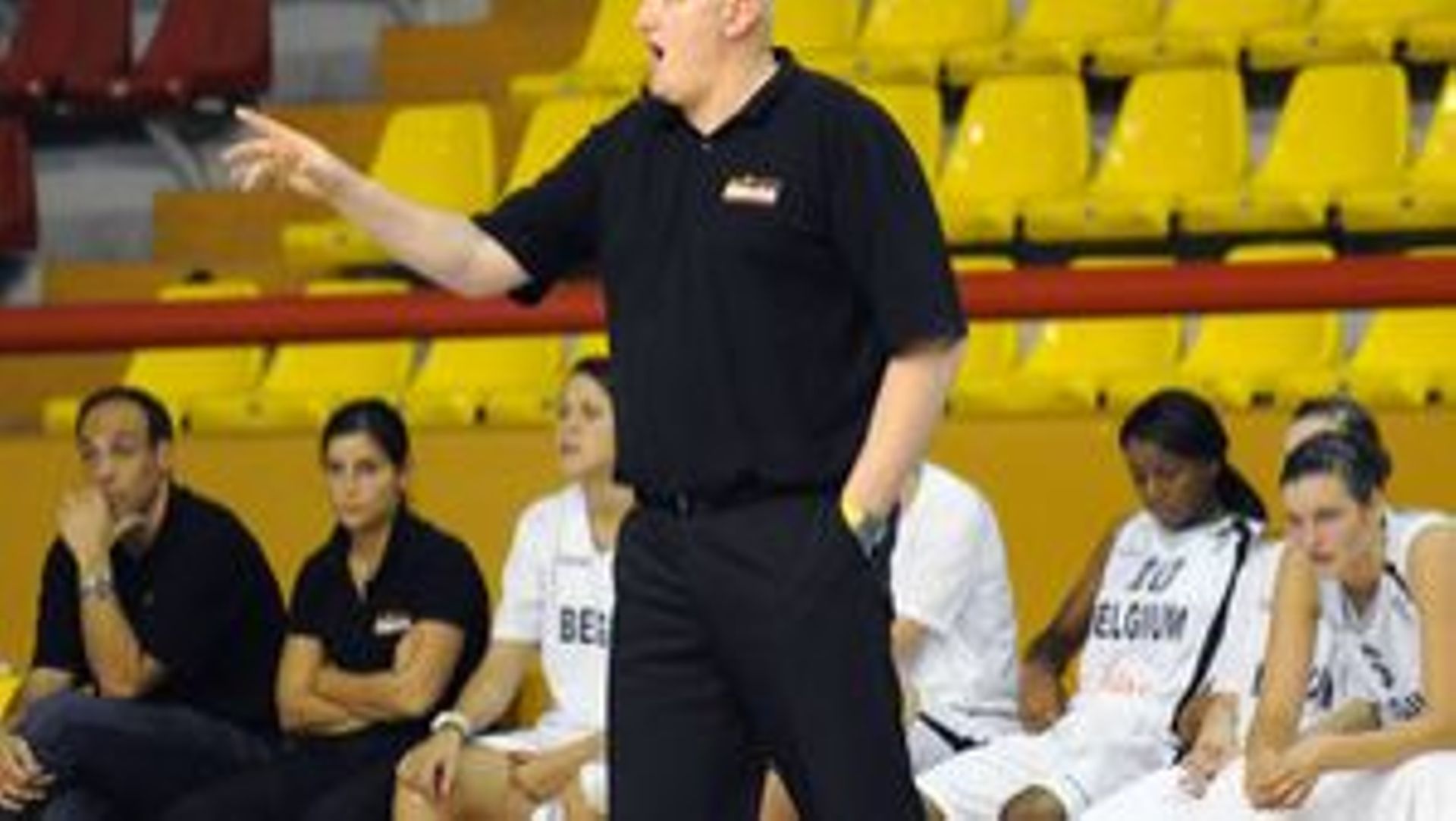 Goethals n'est plus le coach de Namur Capitale - RTBF Actus