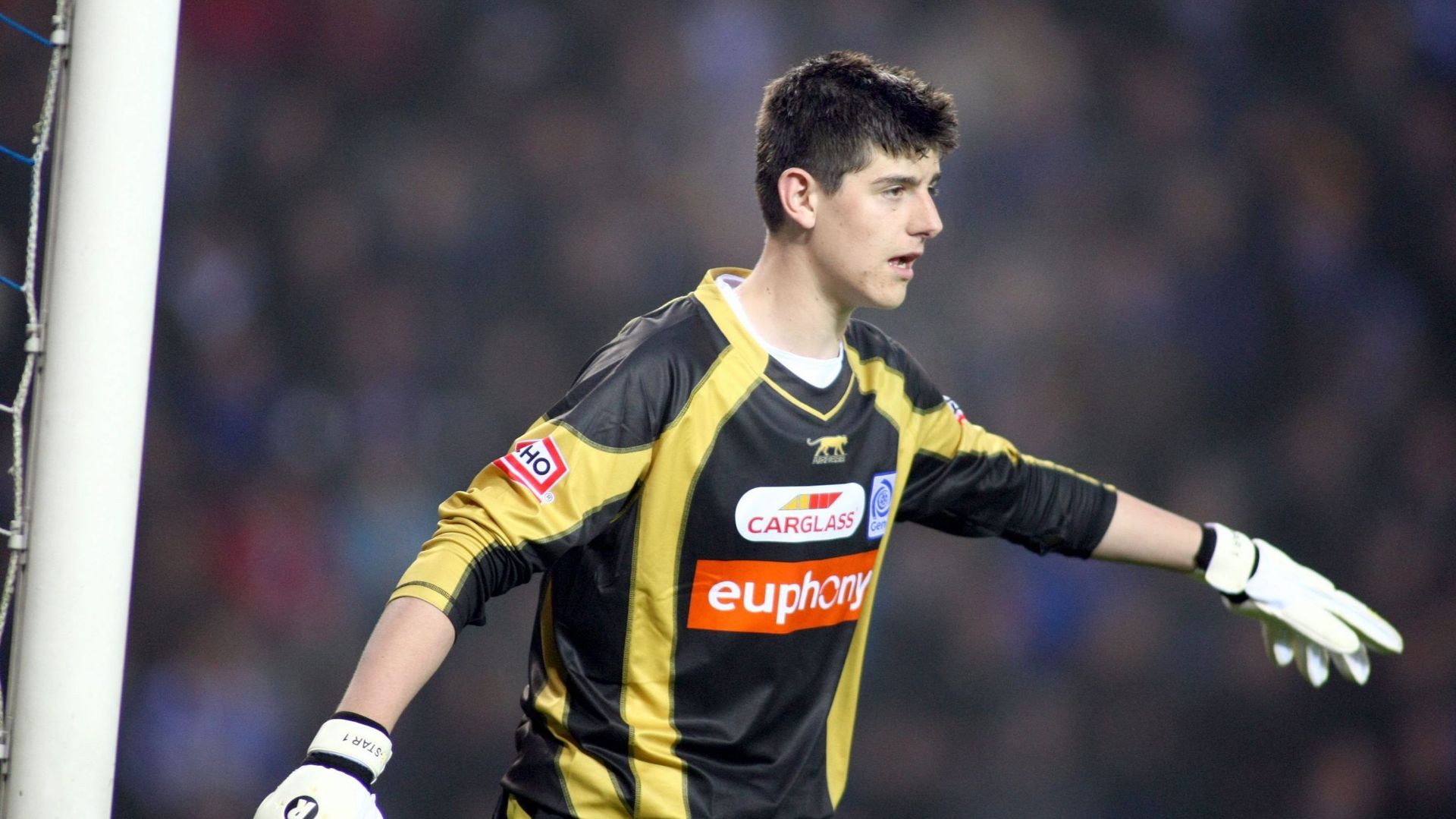 Le 17 avril 2009, le jeune Thibaut Courtois, 16 ans, faisait ses grands ...