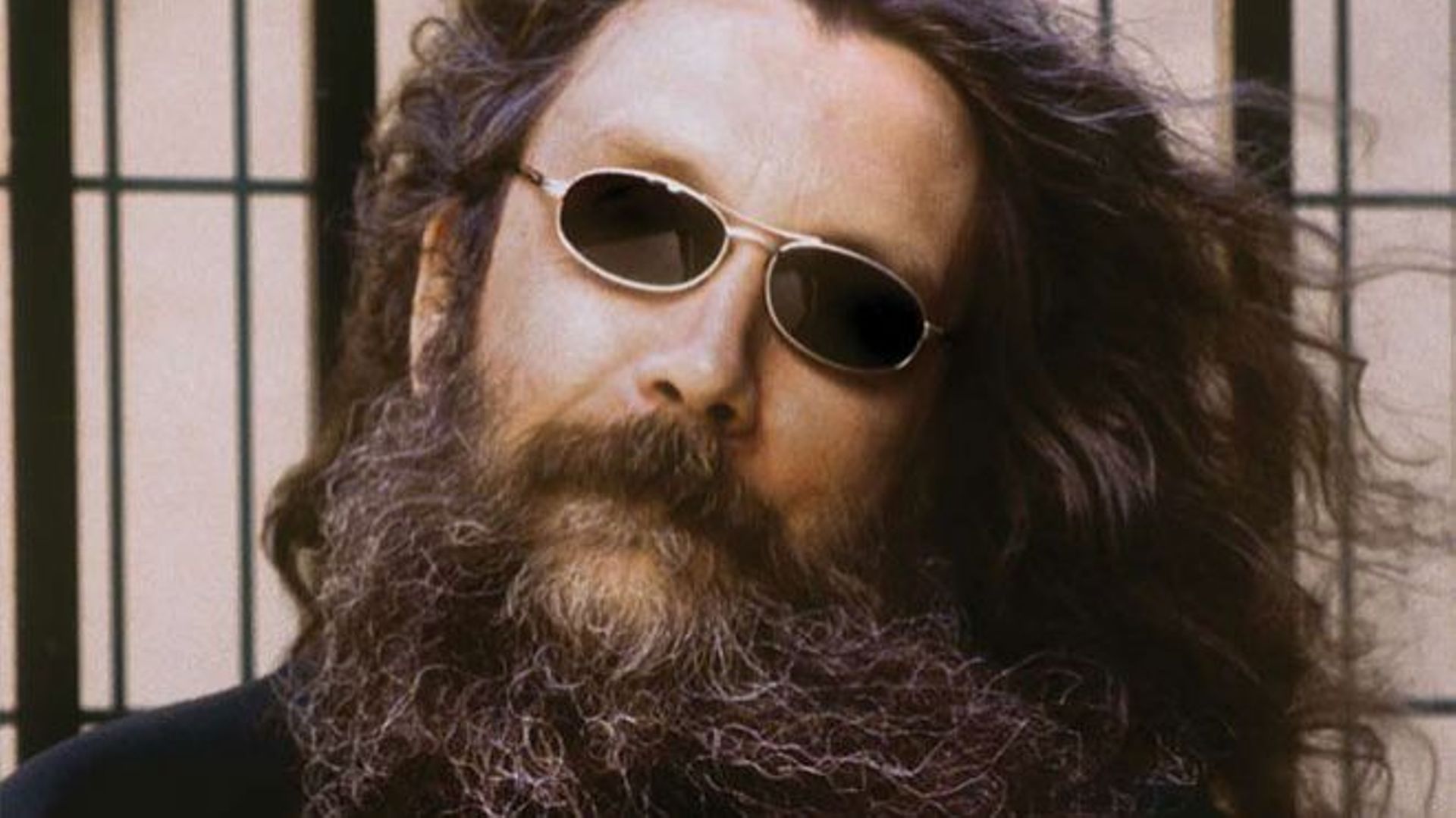 Le géant Alan Moore fait de la musique et ça vaut le détour - RTBF Actus