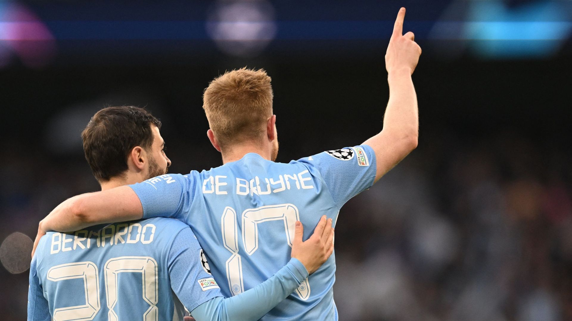 Mercato : Kevin De Bruyne dans les petits papiers de Naples... et de Liverpool - RTBF Actus