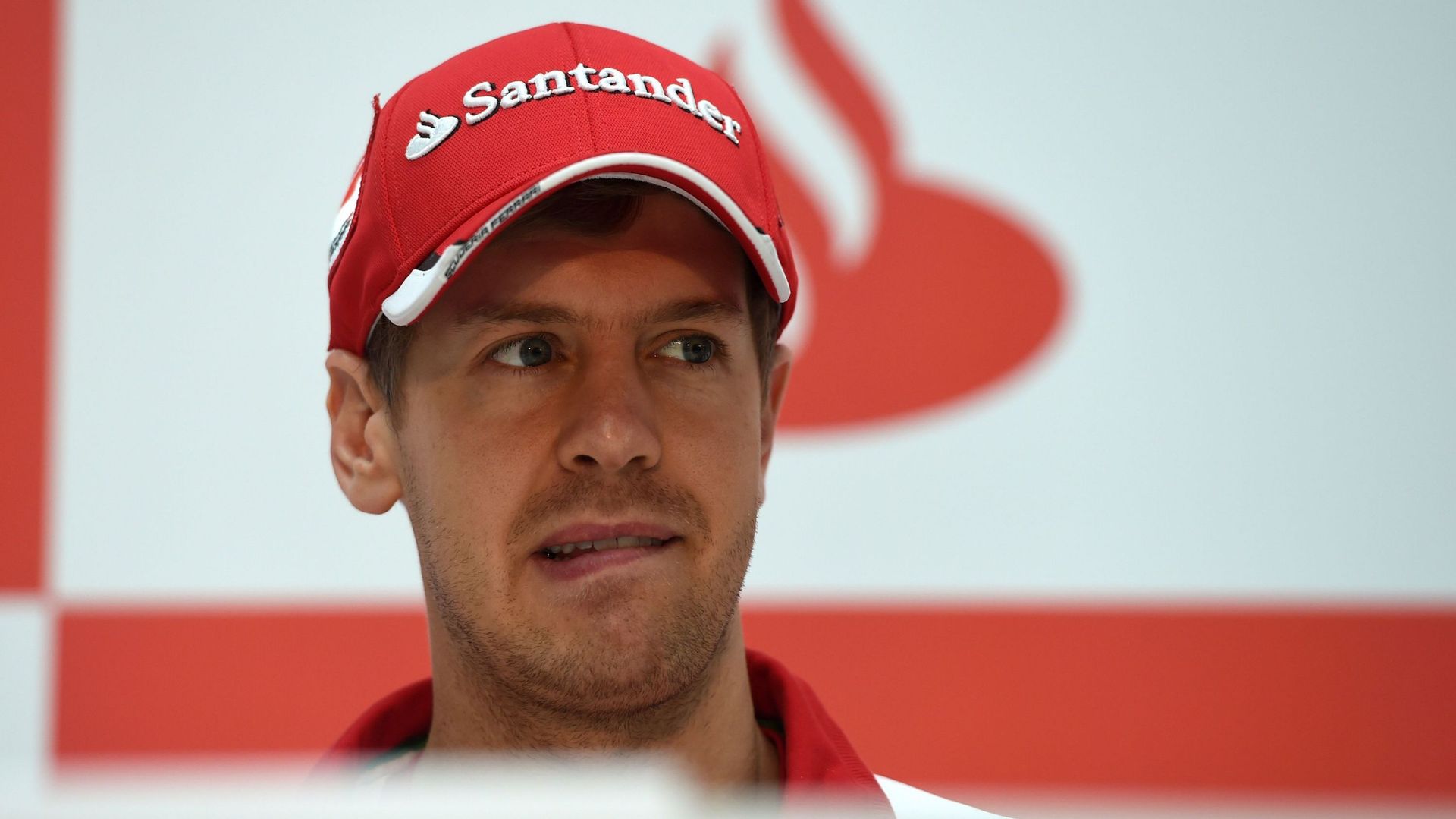 Sebastian Vettel a baptisé sa nouvelle Ferrari Eva - RTBF Actus