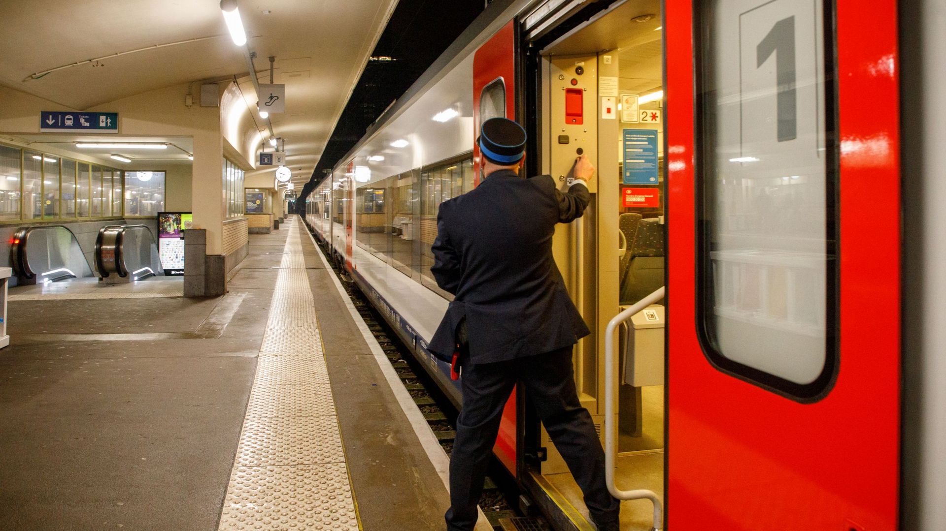 Rail : la N-VA veut réduire la participation publique dans la SNCB à 50 ...