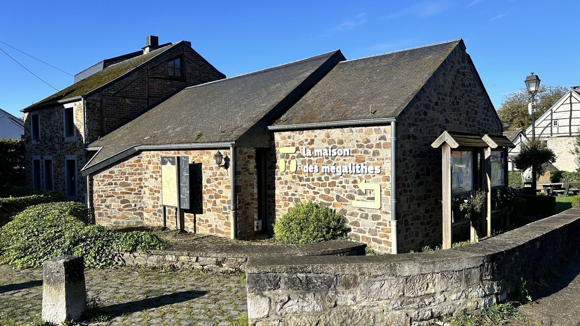 Wéris, capitale belge des mégalithes et site emblématique de la ...