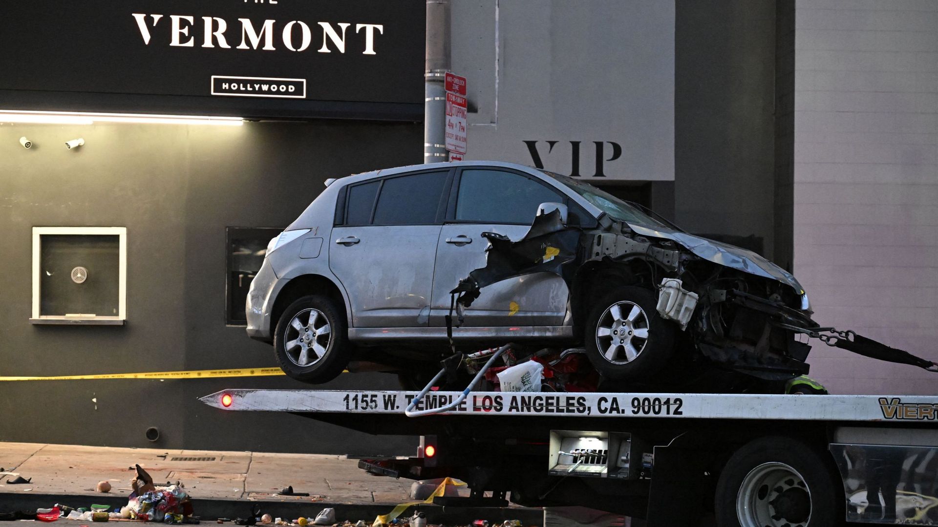 Xxx bokep abg cina i was asked to settle on her bed and the