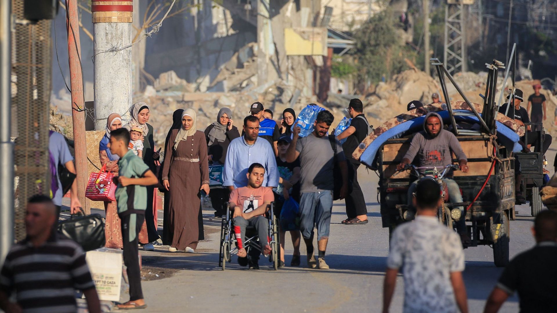 Guerre au Proche-Orient : le chef de l’ONU met en garde contre un conflit 'plus large' - RTBF Actus