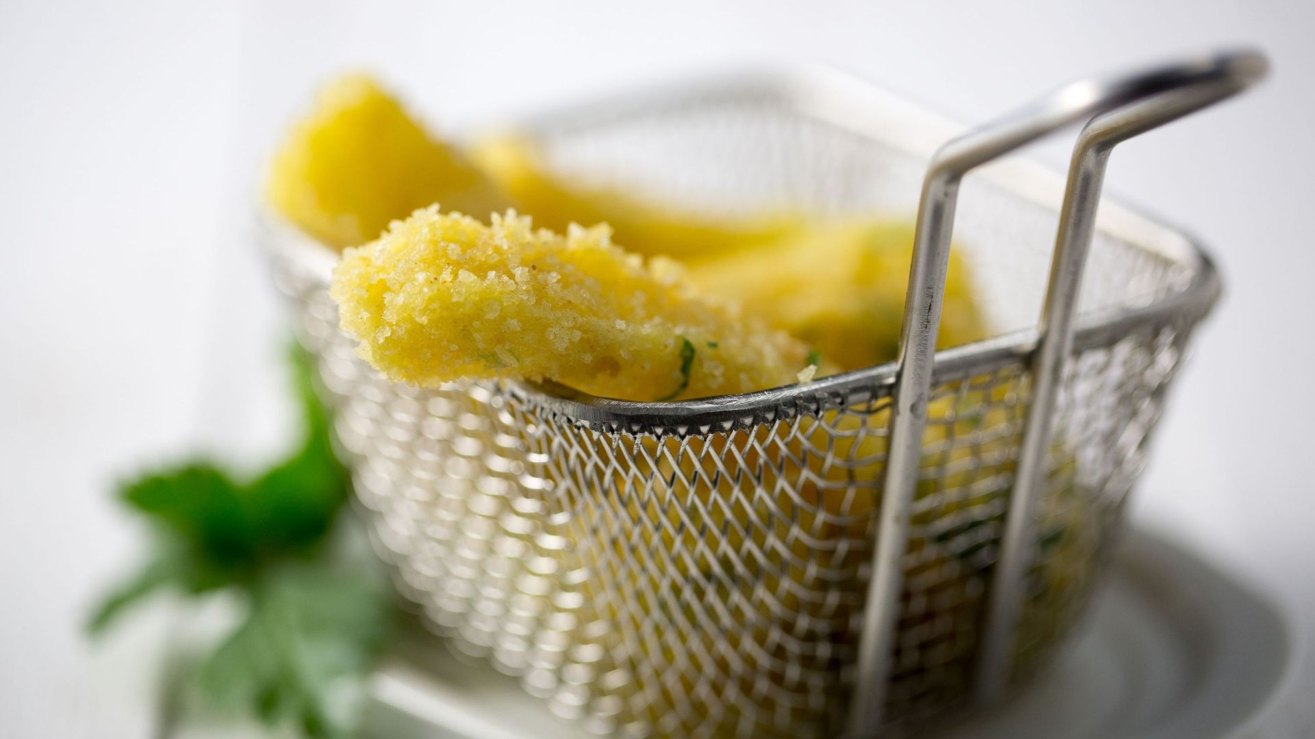 Recette : frites de comté - RTBF Actus