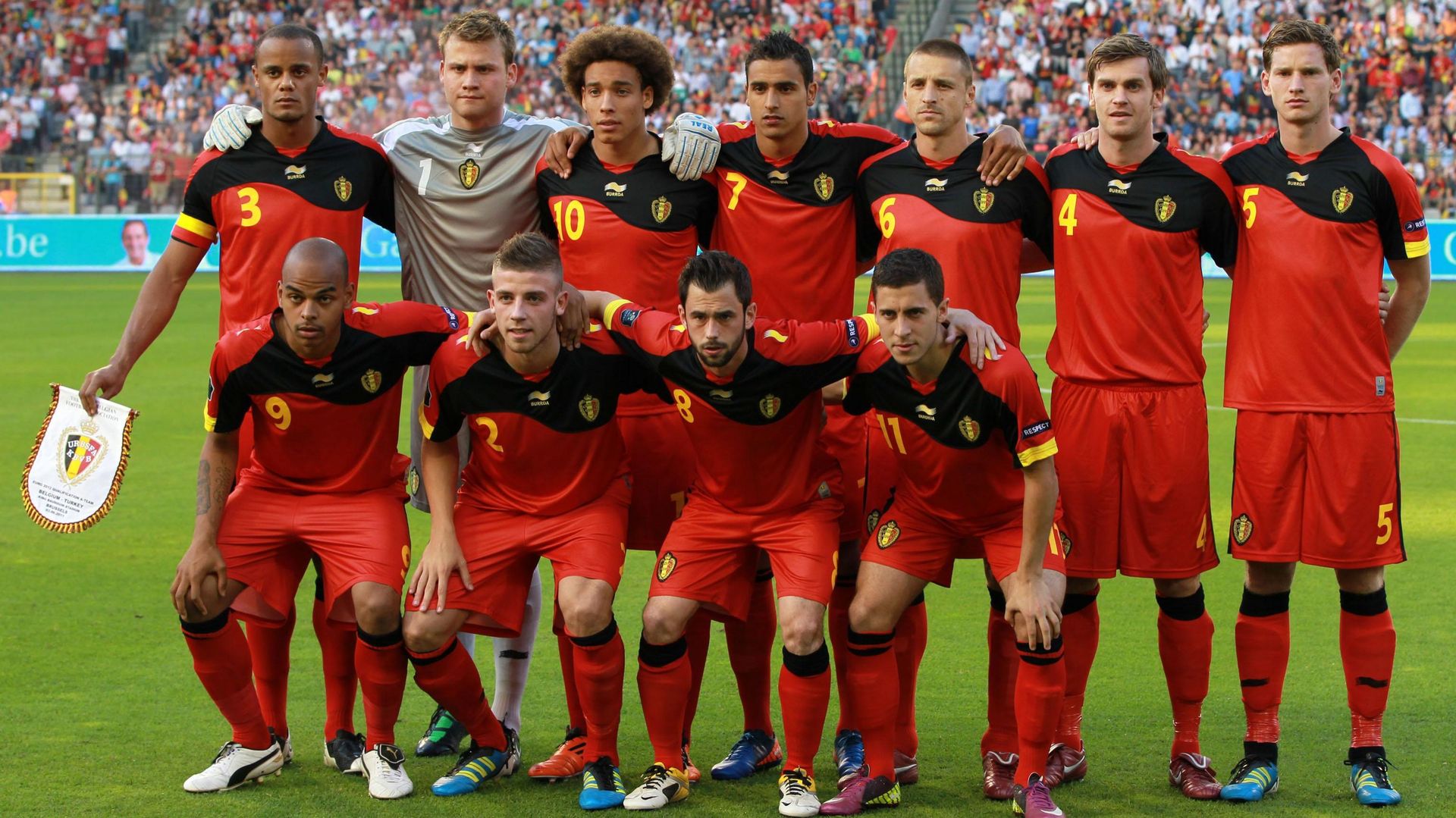 Les Diables sponsorisés par BMW en 2012 - RTBF Actus