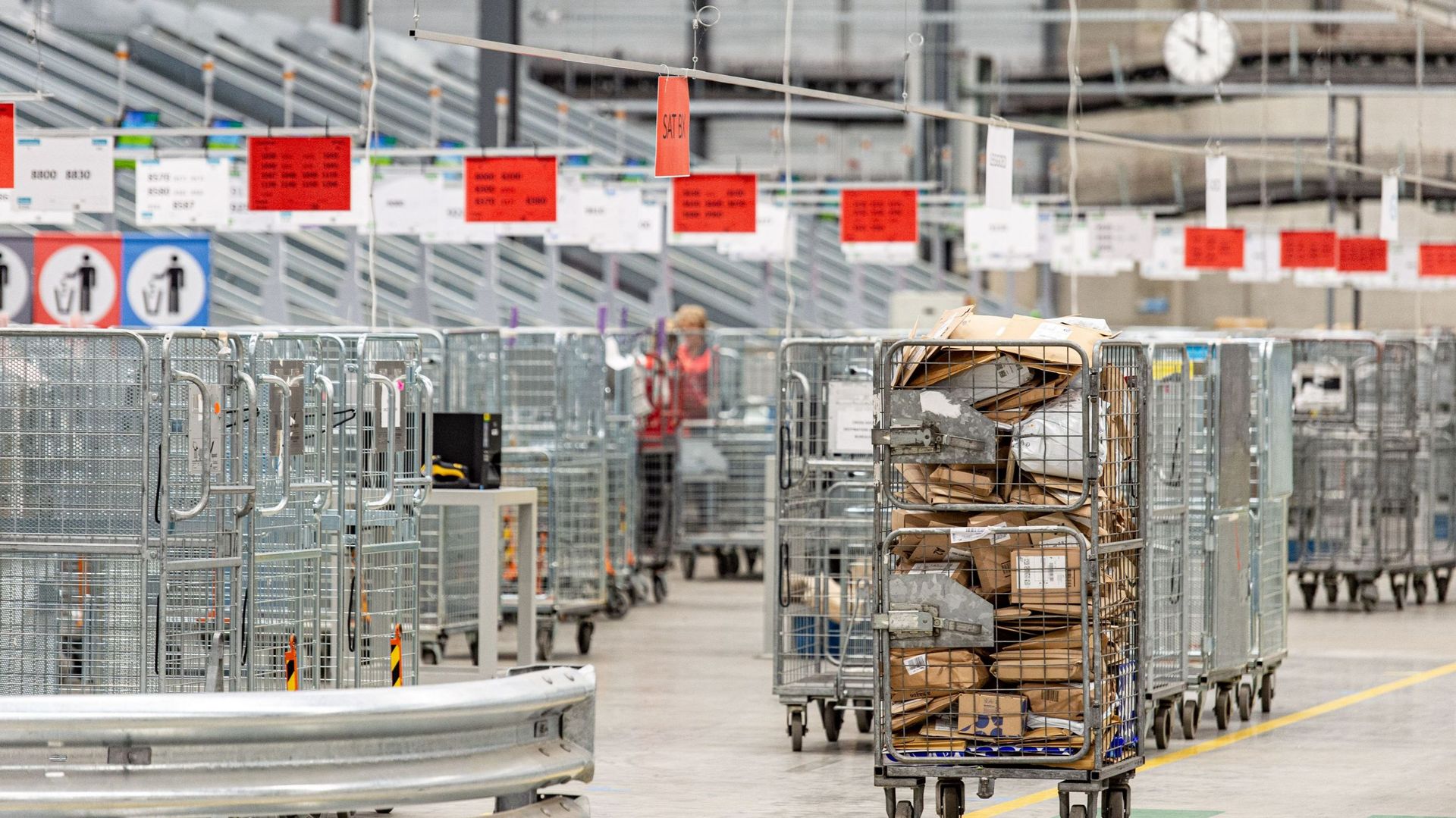 Pas d’emballage, de ruban adhésif ou d’étiquette : bpost lance un ...