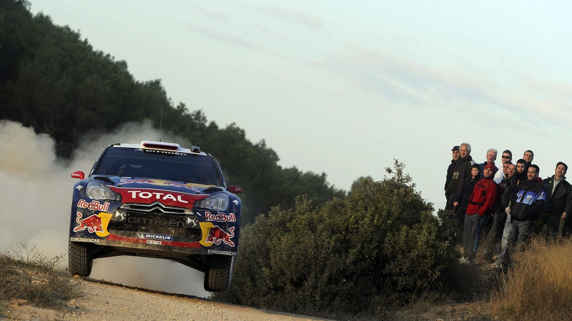 Nouveau record pour Loeb qui mène le bal
