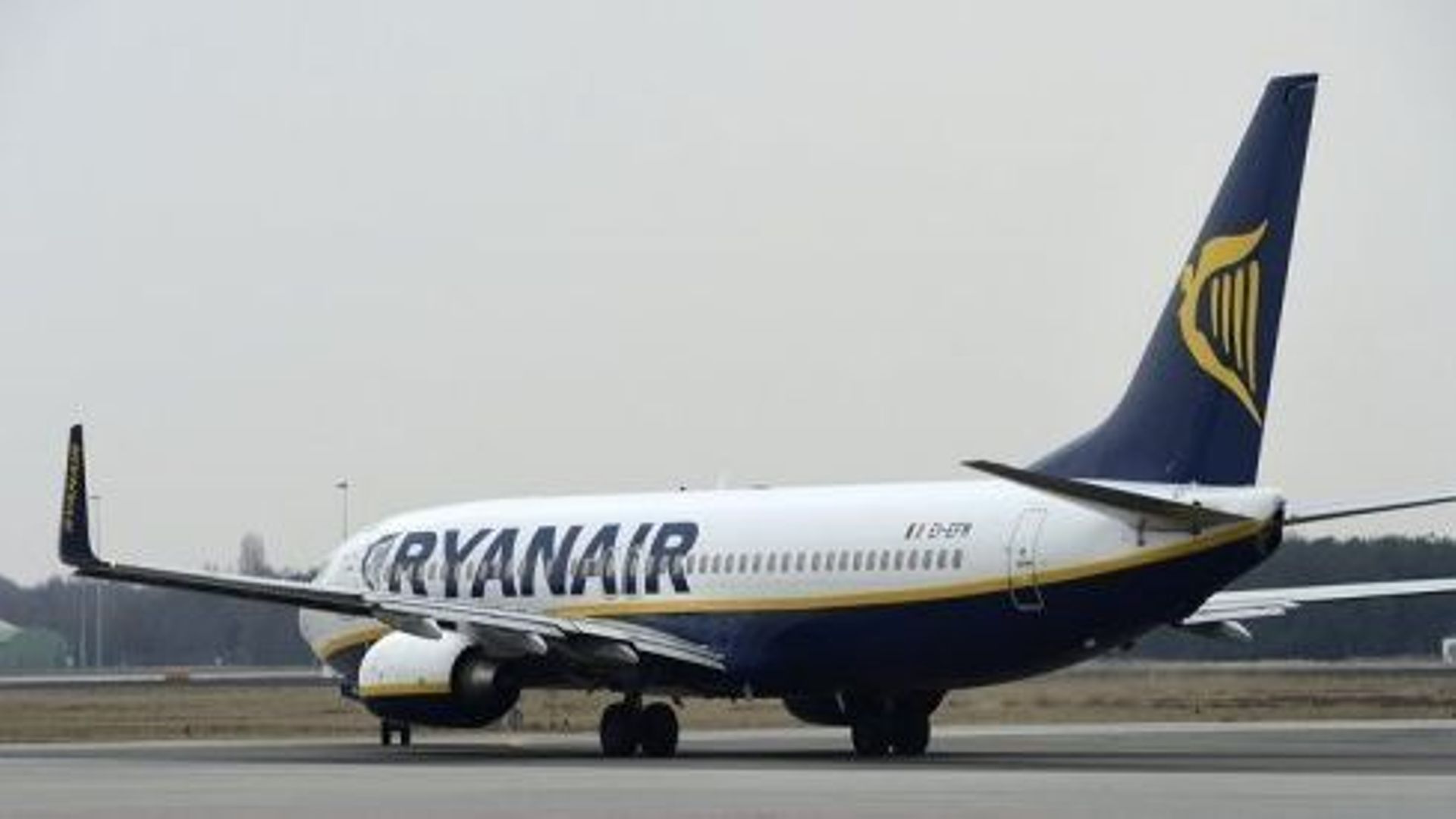 Ryanair en procès pour sa gestion 'low cost' du personnel en France ...