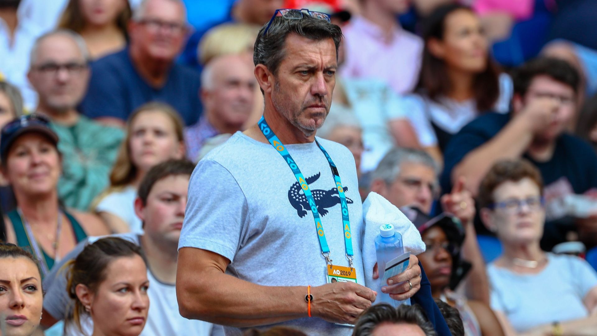 Van Cleemput s'affiche auprès d'Halep... 24 heures après s'être séparé ...