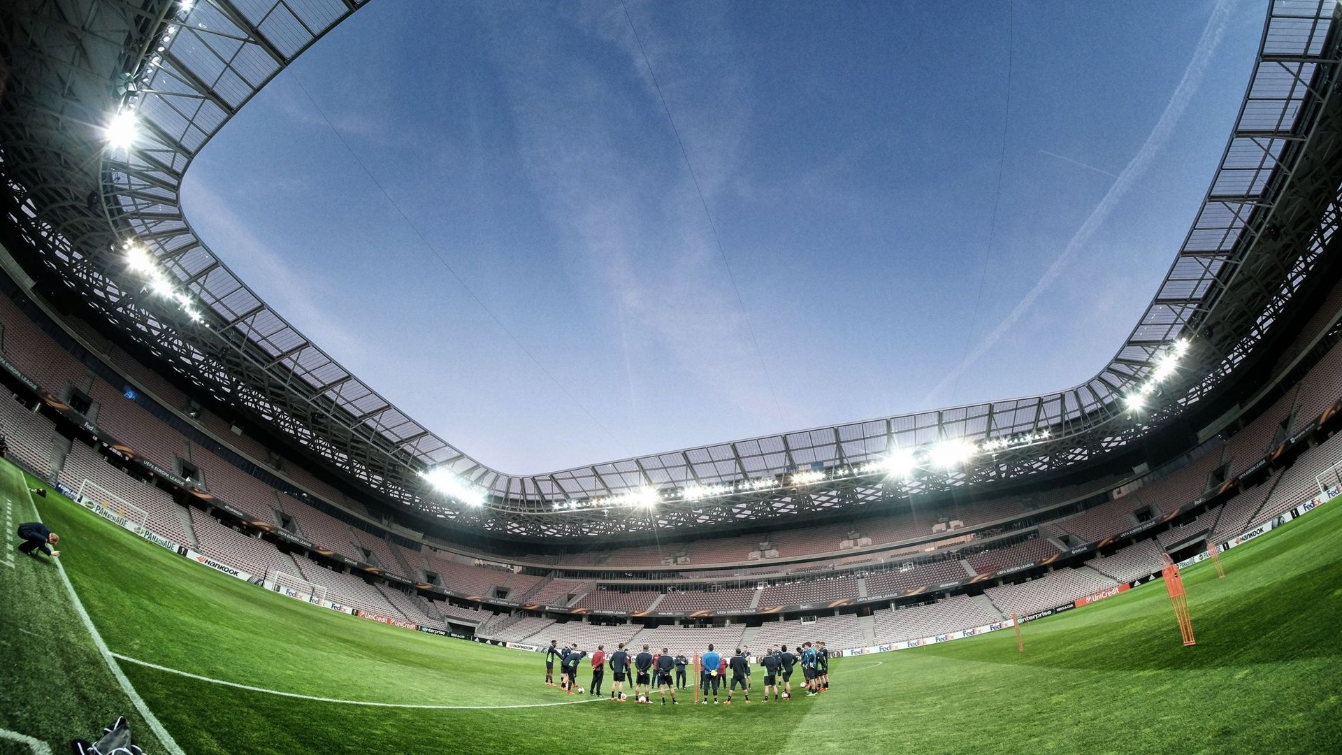 Nice, le stade écologique pour inspirer la Belgique ? - RTBF Actus