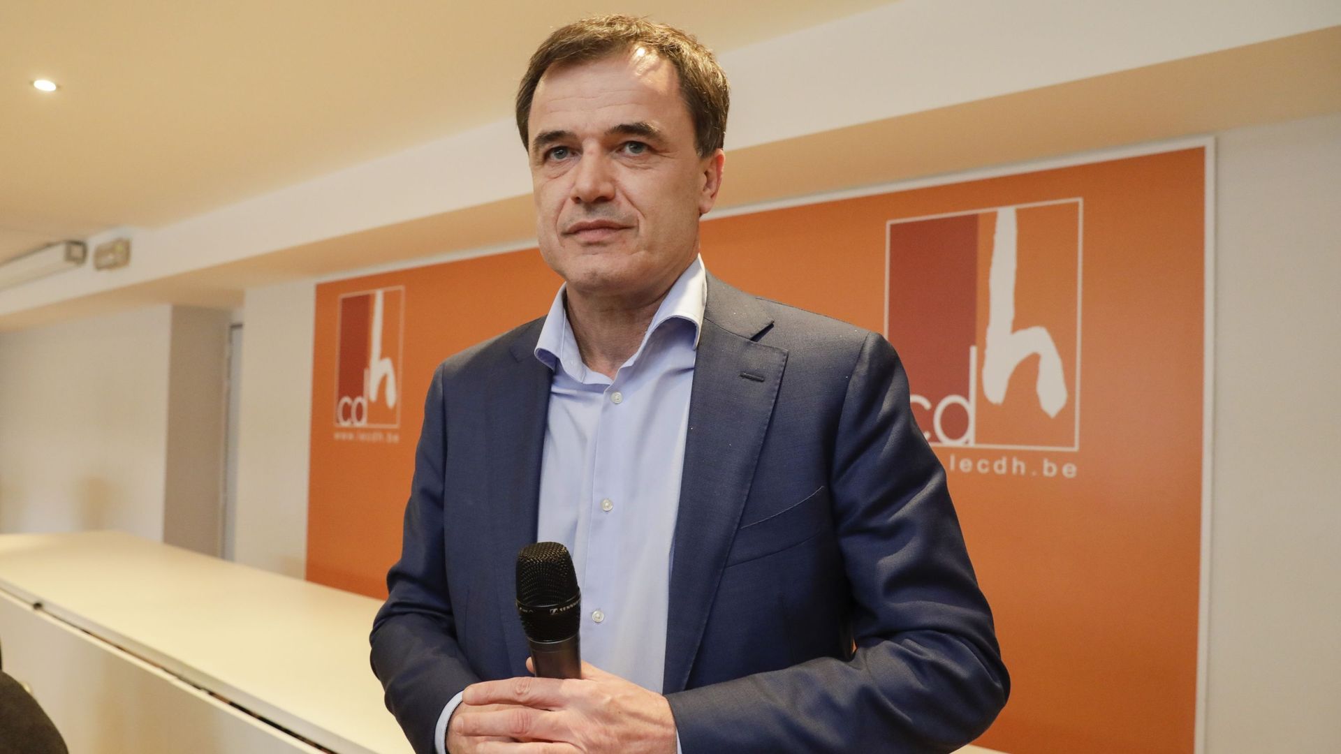 Benoît Lutgen quitte la présidence du cdH: le moment est-il bien choisi ...