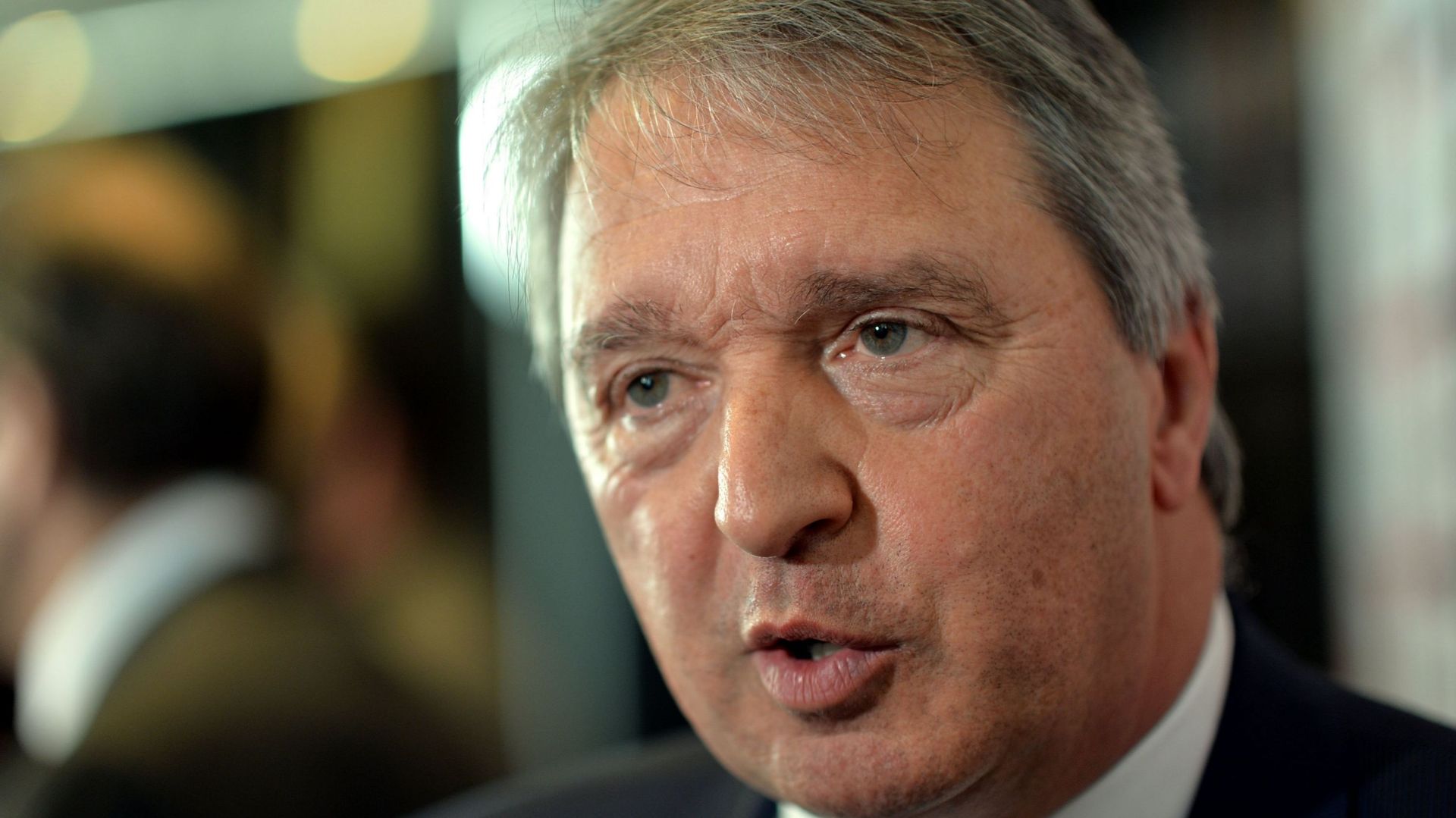 Van Holsbeeck donne son avis sur la commission de review - RTBF Actus