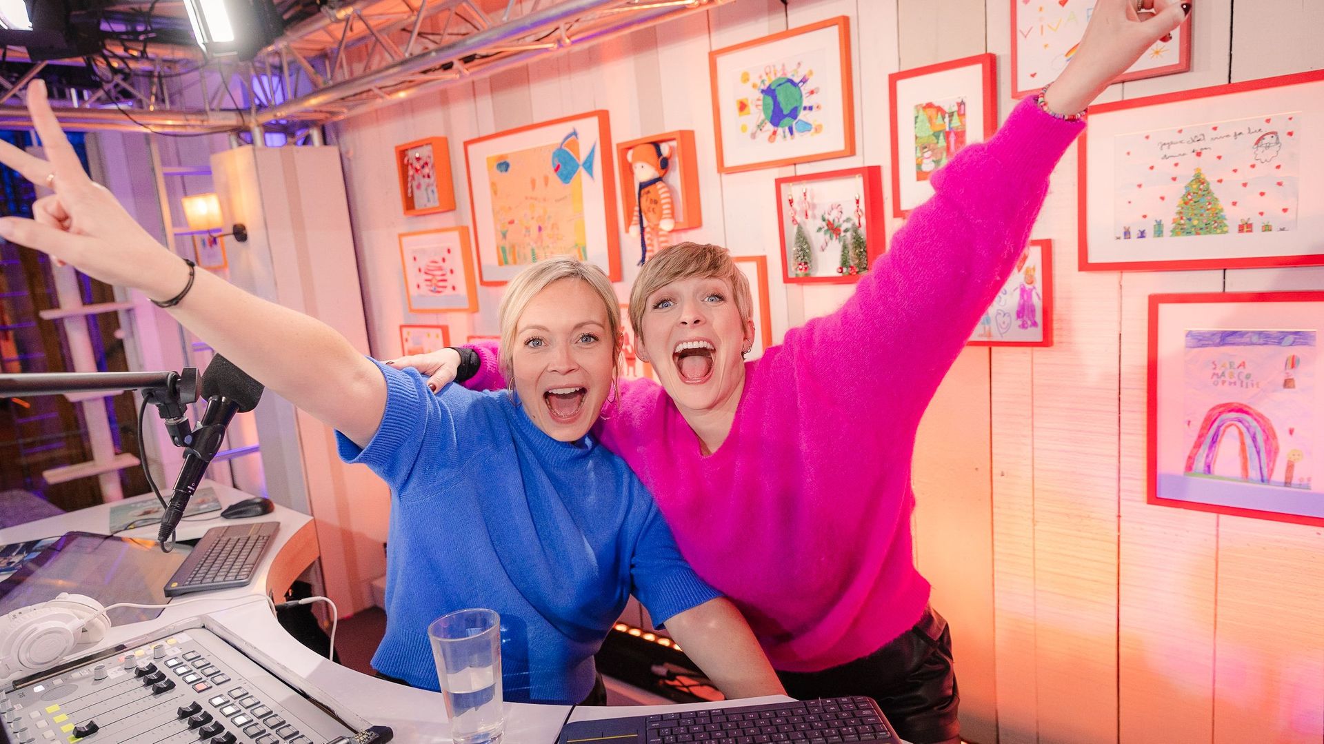 Le top des meilleurs moments du cube de cette 11e édition Viva for Life ...