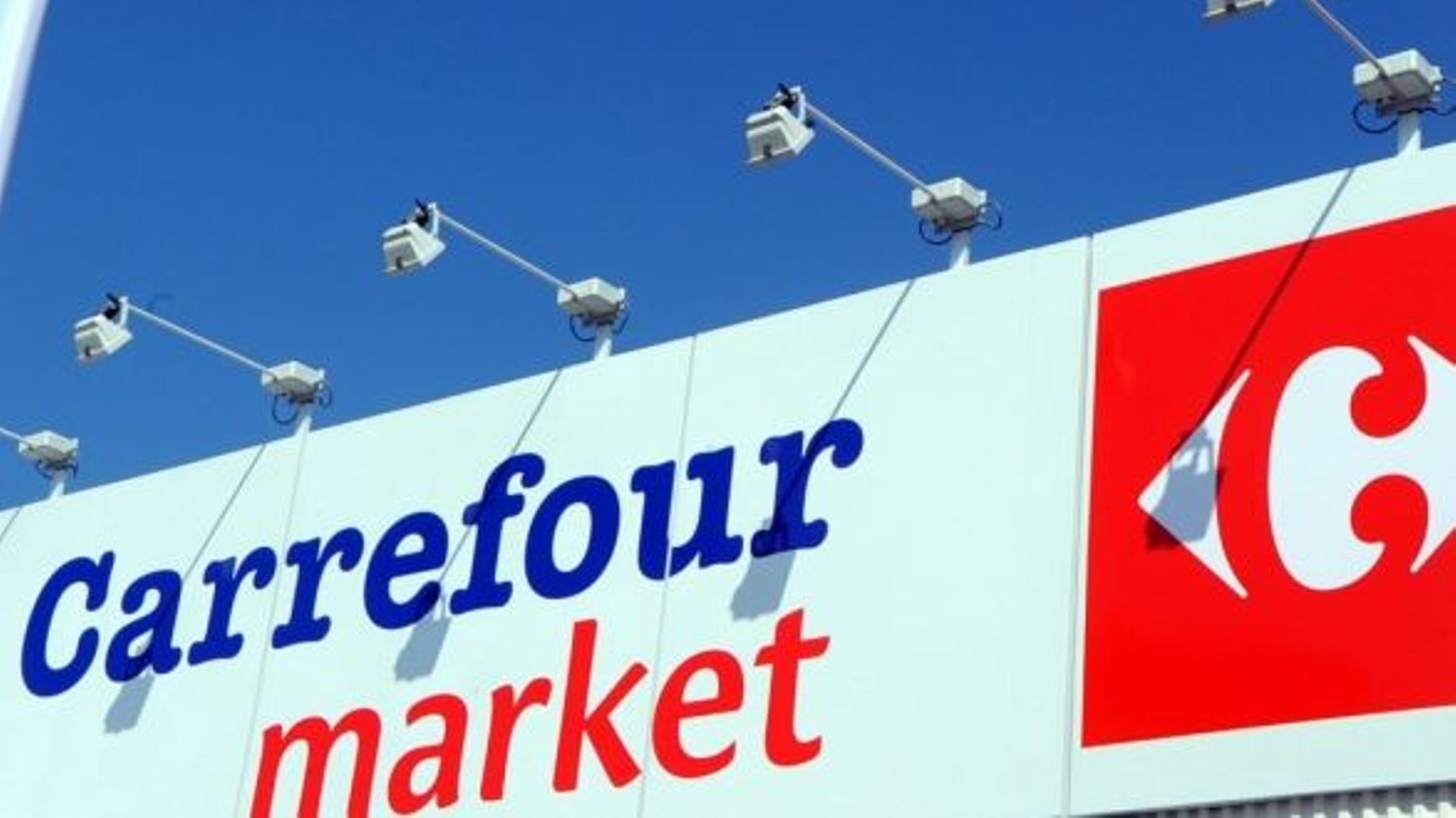 Carrefour resterait en Belgique mais se restructurerait
