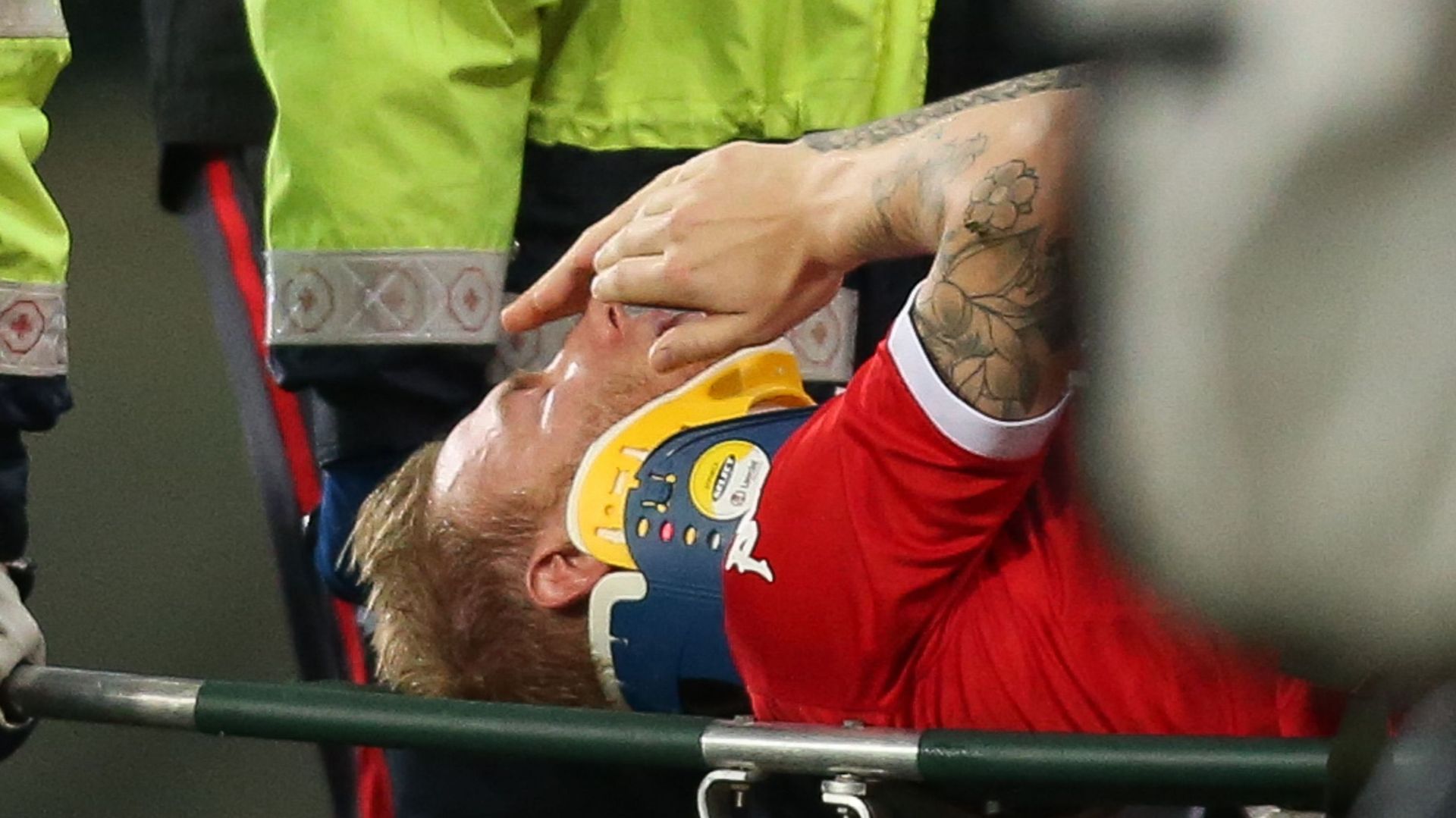 Fracture de l'os zygomatique pour Jonathan Legear - RTBF Actus