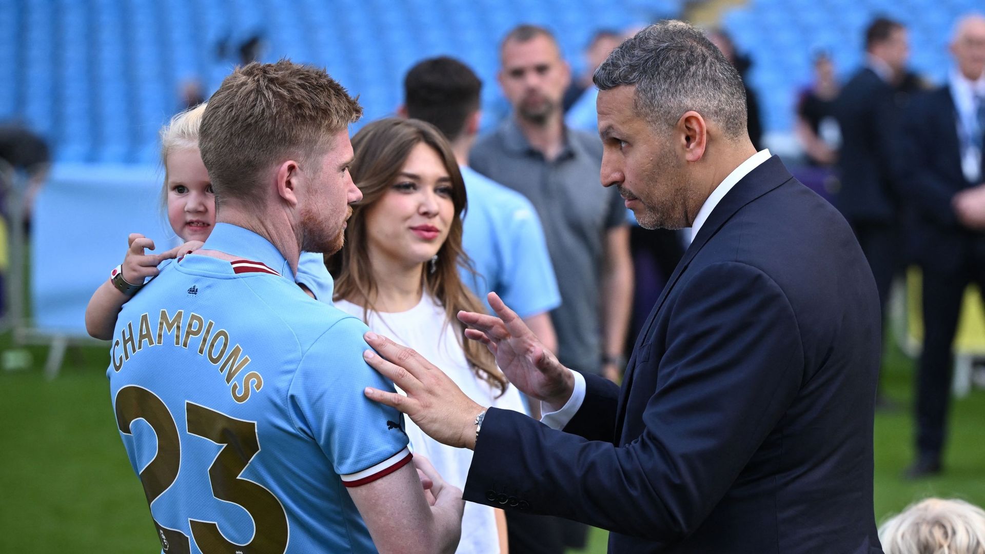 Mercato : Kevin De Bruyne dans les petits papiers de Naples... et de Liverpool - RTBF Actus