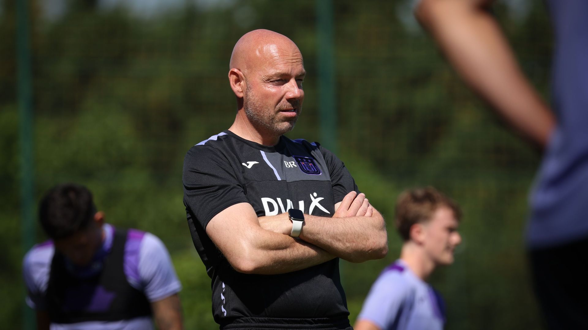 Un renfort pour Anderlecht : le défenseur belge Amar Milisic signe son ...