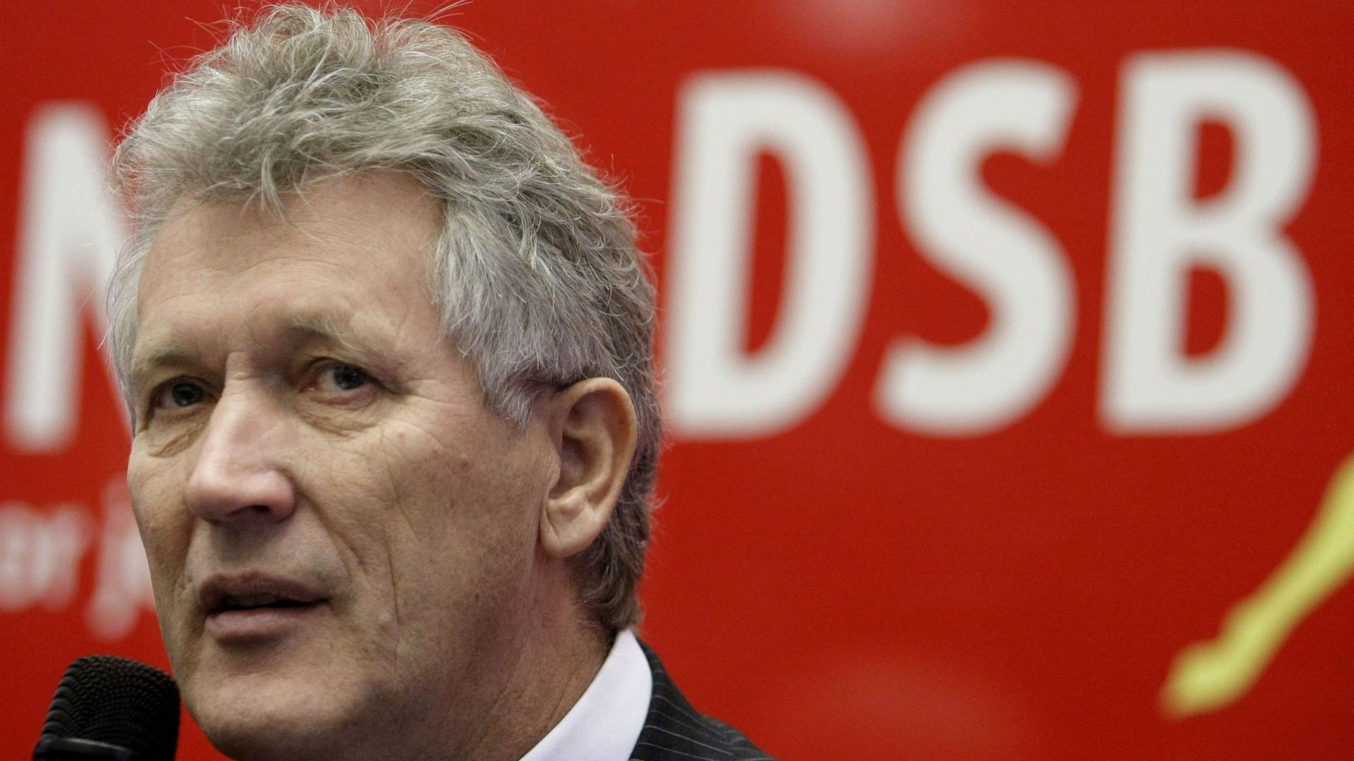 Scheringa quitte l'AZ - RTBF Actus