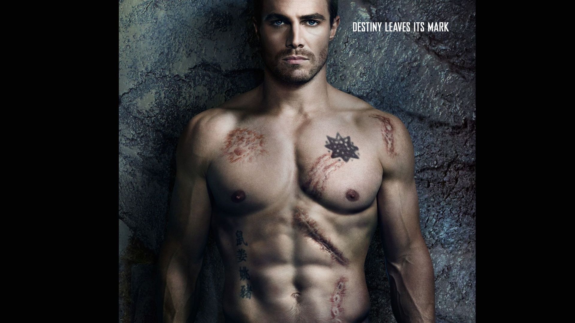 Buzz : Stephen Amell d'Arrow prouve qu'il est aussi fort qu'un super ...