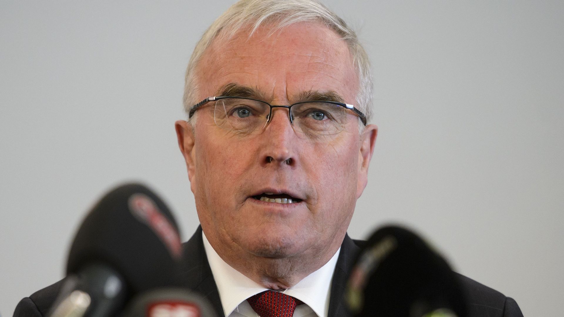 McQuaid: 'Pas l'intention de démissionner' - RTBF Actus