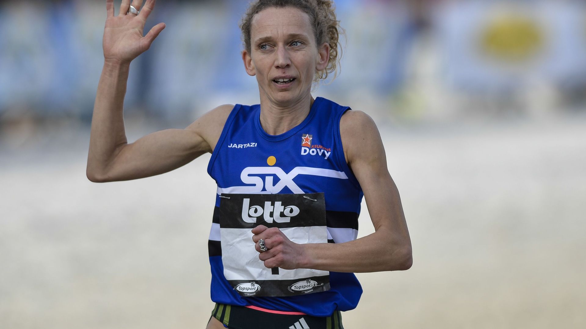 Veerle Dejaeghere: 'Une dernière fois à l'Euro de Cross' - RTBF Actus