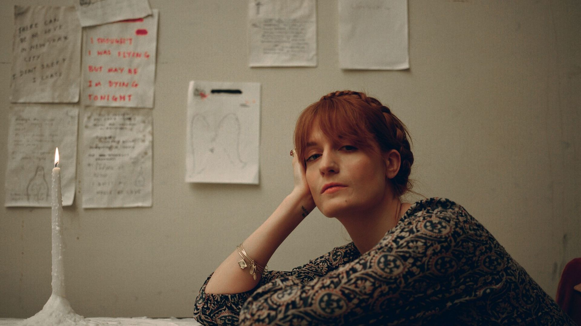 Florence + The Machine sort un titre inédit ! - RTBF Actus