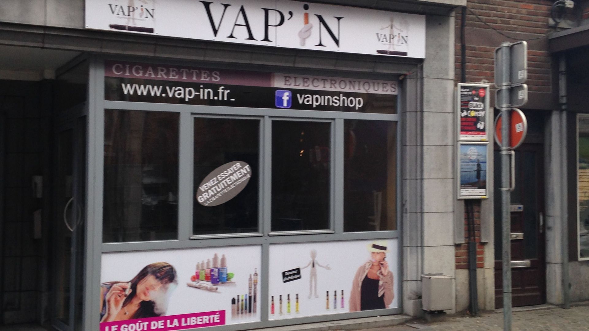 Un magasin pour 'vapoteurs' va ouvrir à Namur - RTBF Actus
