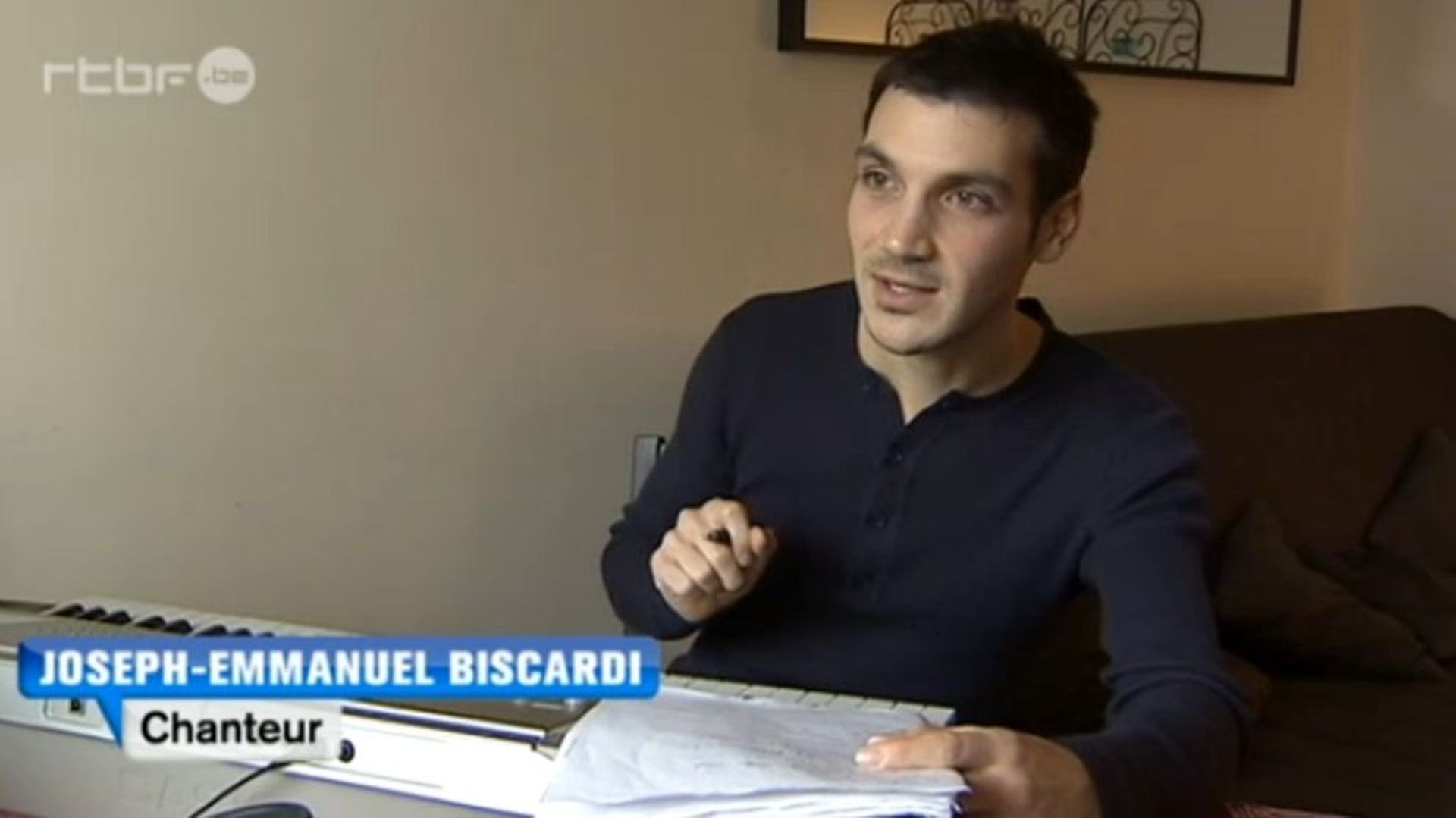 'J'ai changé de vie': Joseph-Emmanuel, instituteur devenu chanteur ...