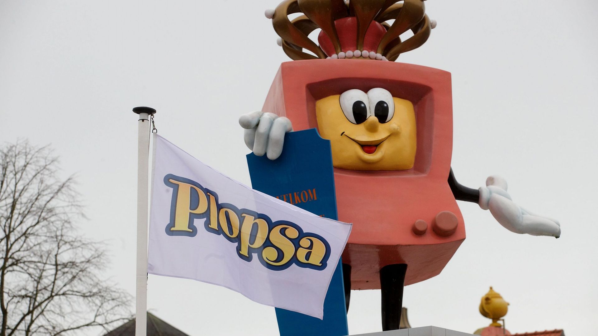 Seven people stuck 32 meters high in an attraction in Plopsaland ...