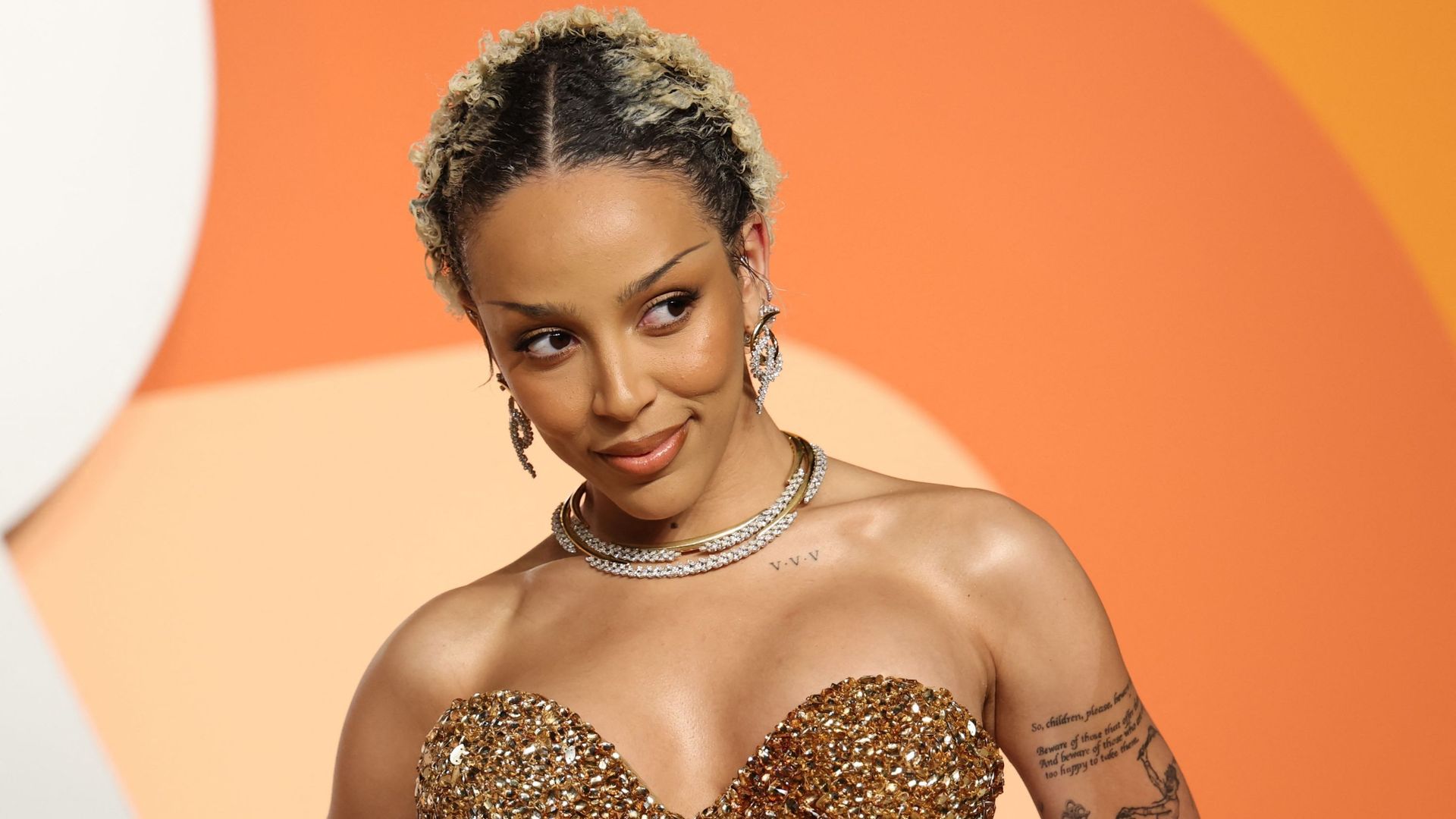 Trop blanche pour West Side Story, pas assez pour Blanche-Neige : Rachel Zegler évoque cette ...