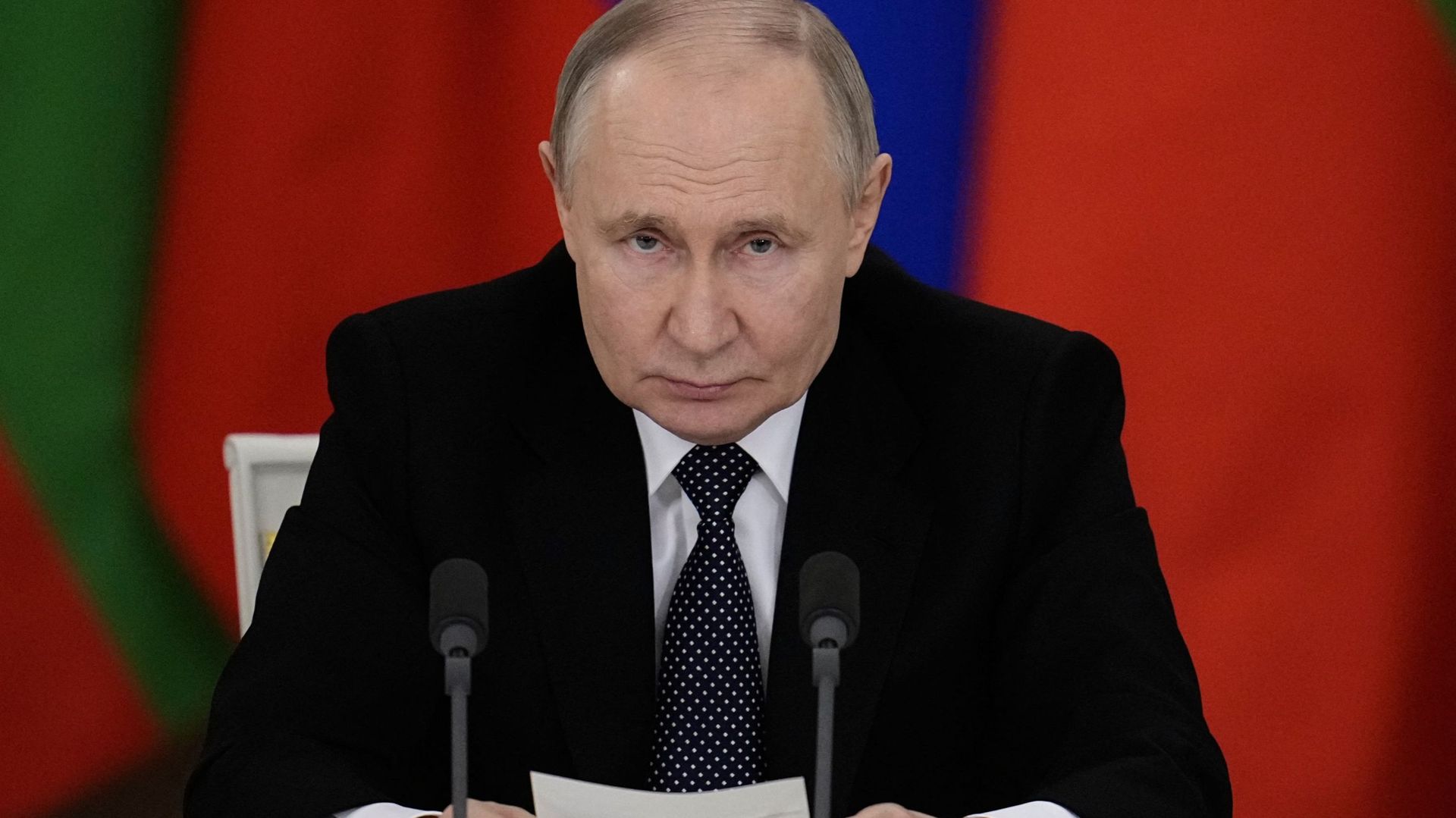 Ici le monde : Donald Trump croit-il un peu trop en sa propre légende ? - RTBF Actus