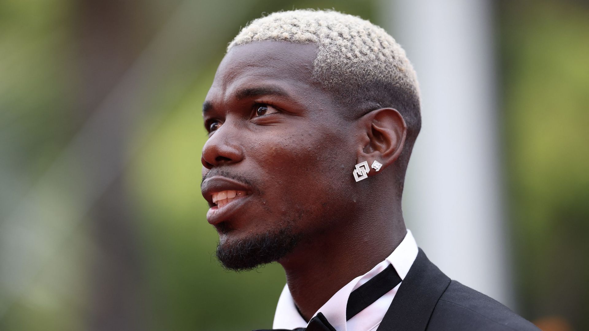 En pleurs au moment de signer, Paul Pogba relance sa carrière à Monaco ...