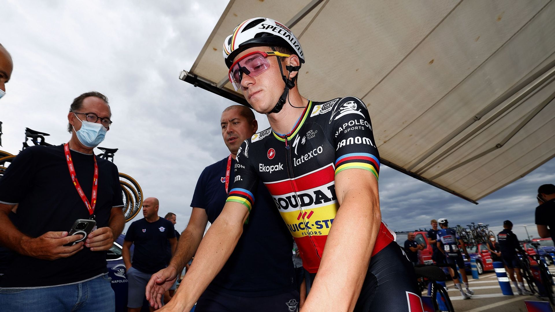 Remco Evenepoel ne savait pas qu’il sprintait pour la victoire : 'Je ...