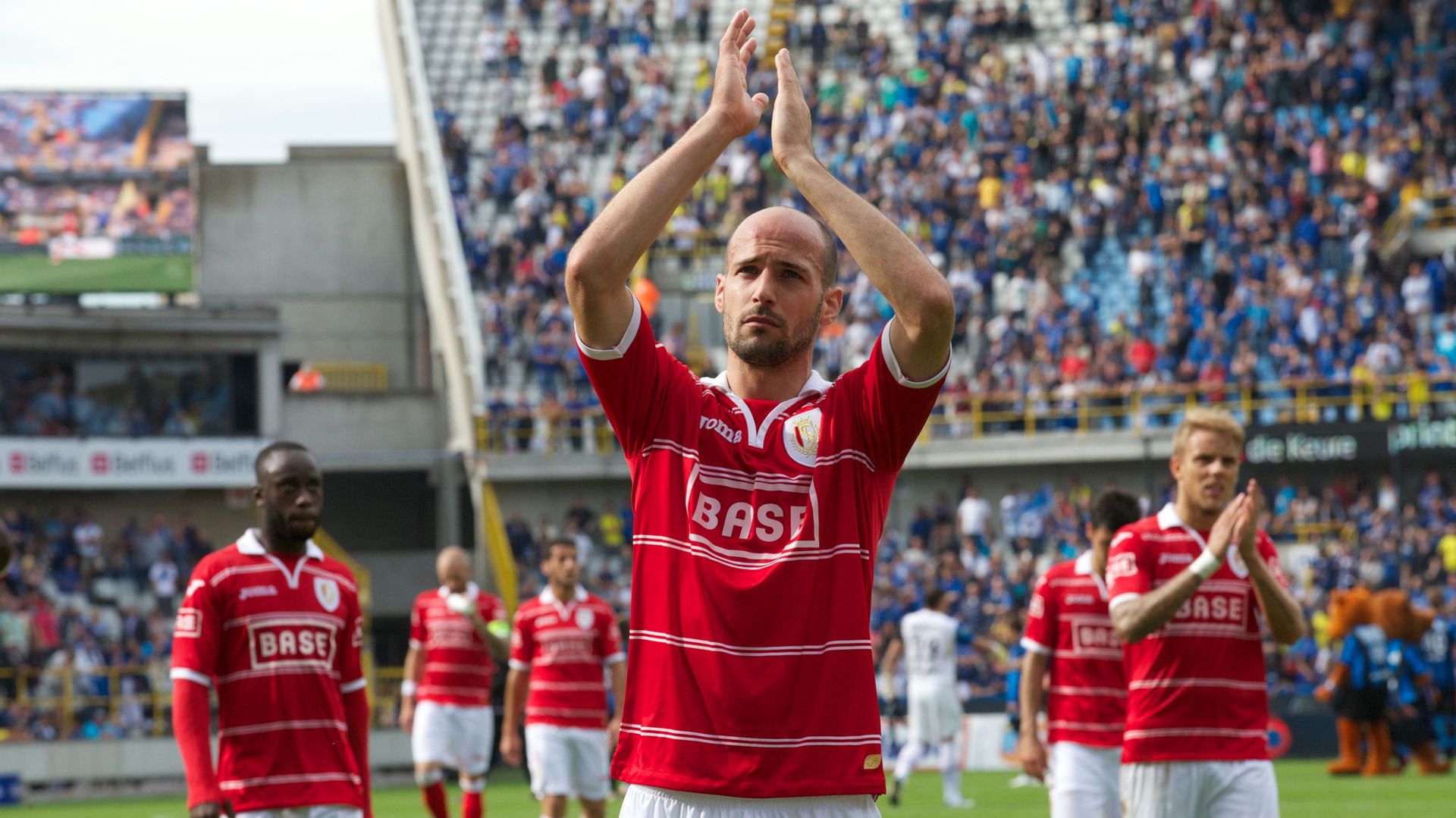 Cofidis Cup: Mouscron-standard en affiche des 16èmes de finale - RTBF Actus